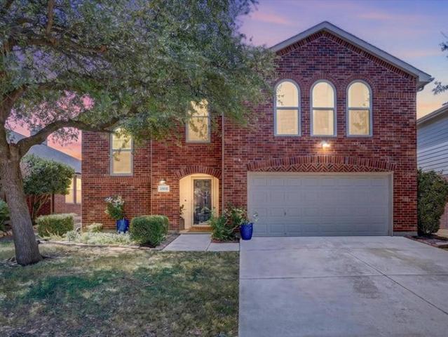 13825 High Mesa Rd, Fort Worth, TX 76262