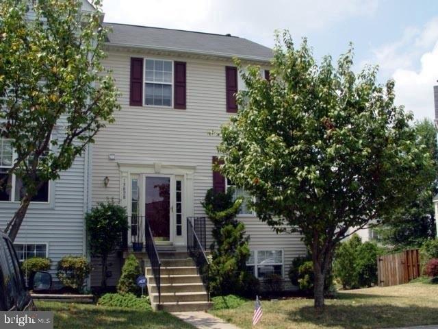 13828 Ashington Ct, Centreville, VA 20120