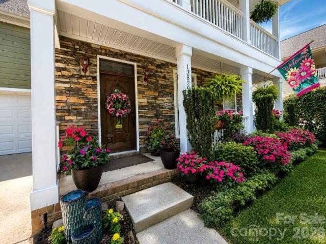 13829 Cedar Pond Circle