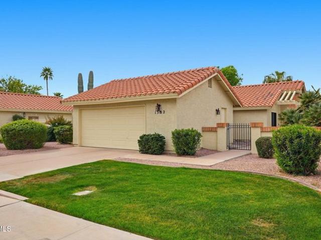 1382 N Tamarisk Dr, Chandler, AZ 85224