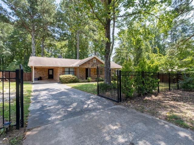 1382 Cave Springs Road