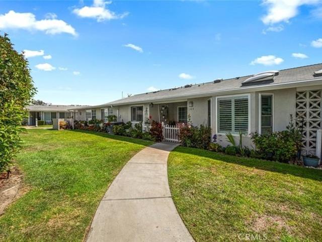 1382 El Dorado Dr Apt 10E, Seal Beach, CA 90740