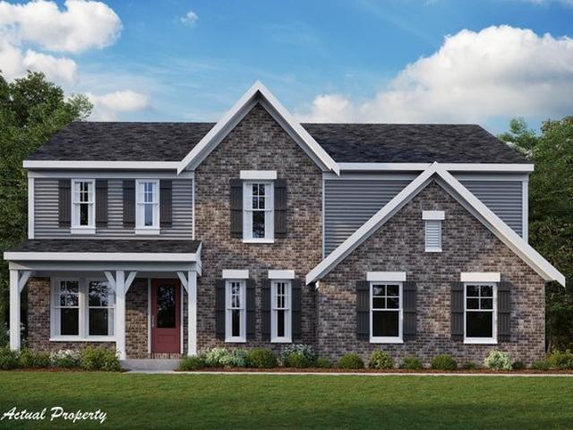 1382 Hawthorne Pkwy, Grove City, OH 43123