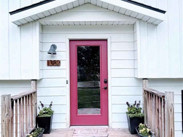 1382 Stanwood Drive