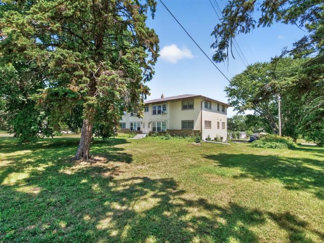13830 S Robert Trail