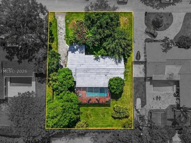 13830 SW 79th Ct, Palmetto Bay, FL 33158