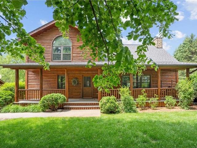 13831 Berkshire Ln, Dayton, MN 55327