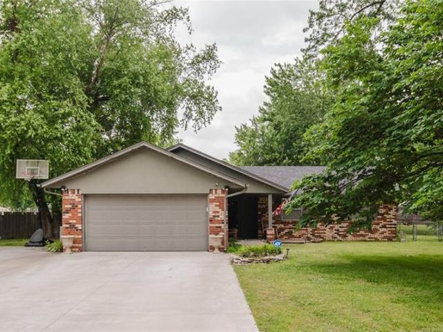 13831 S Dogwood St, Glenpool, OK 74033