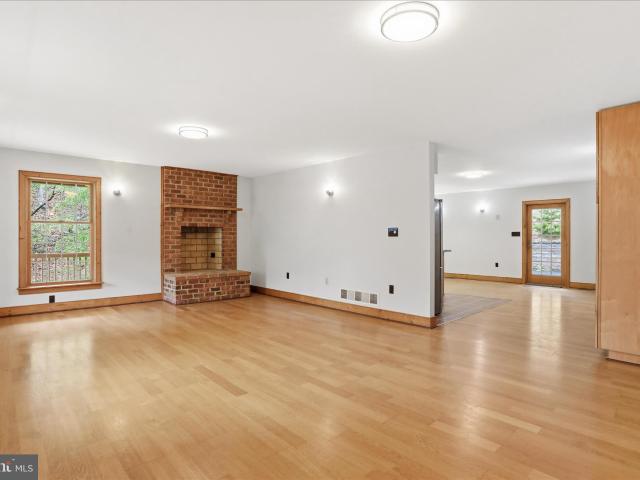 13834 Hollow Rd, Hancock, MD 21750 | MLS #MDWA2035
