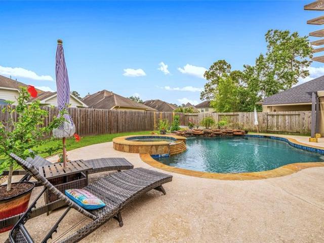 13835 Cane Valley Ct, Houston, TX 77044