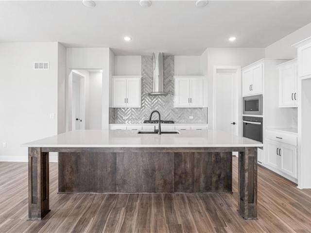 1383 N 163rd Circle