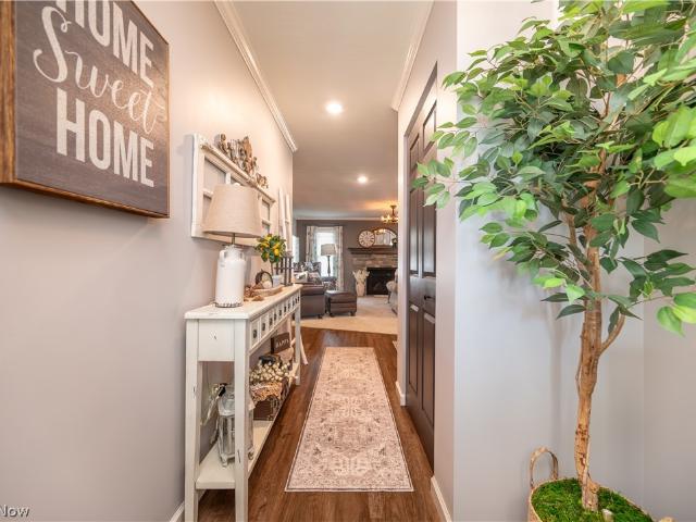 1383 Cross Cove
