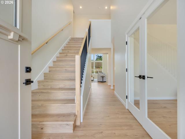 1383 seabright way