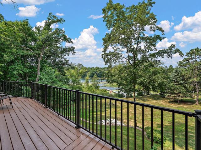 1383A Bay View Drive