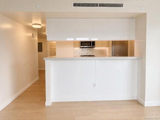 138 3 th Avenue 6H