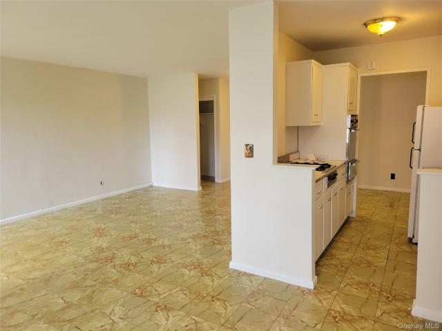 138 10 Franklin Avenue 5H