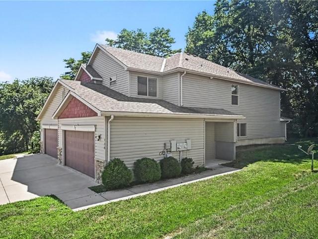 138 140 Roller Court