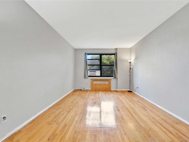 138 1 th Road 2F
