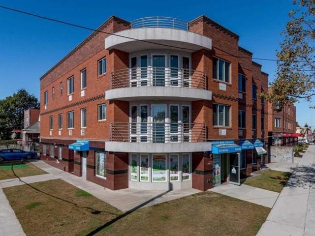 138 31 58 Rd, Flushing, NY