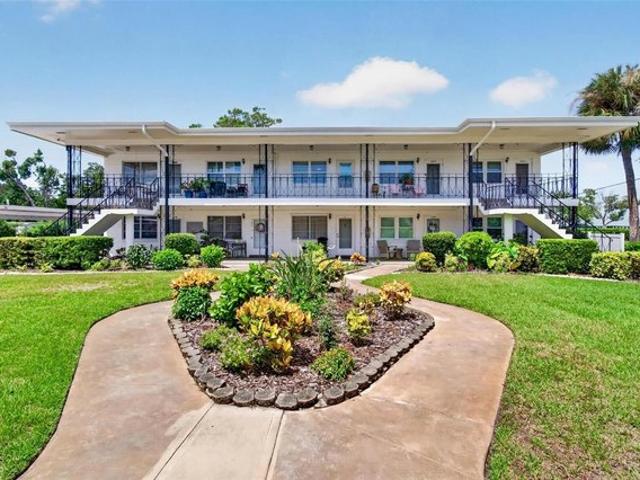 138 36th Ave N Apt 208W, Saint Petersburg, FL 33704