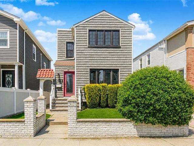 138 56 nd St, Springfield Gardens, NY 11413