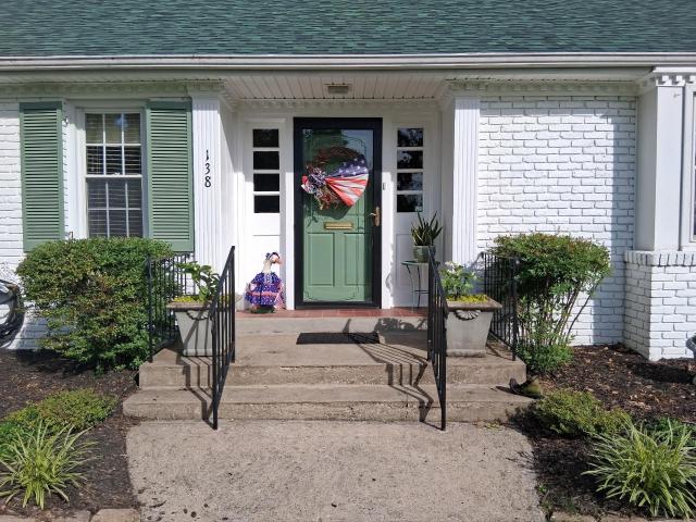 138 Country Lane