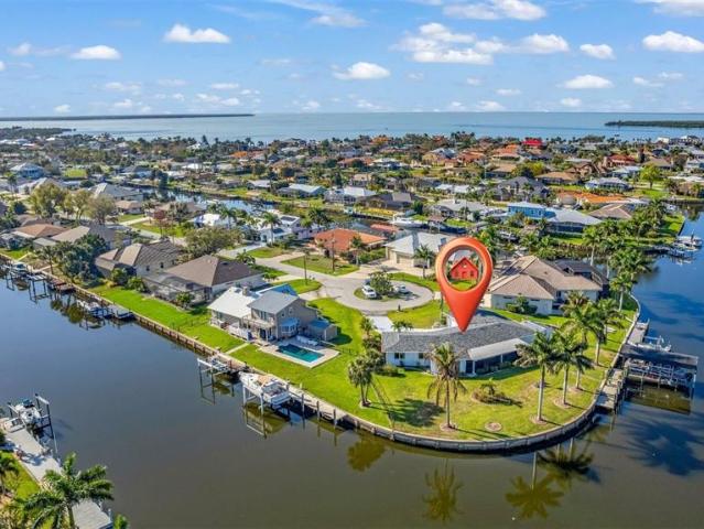 138 Colonial St SW, Port Charlotte, FL 33952 | MLS #C7523