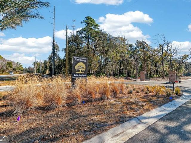 138 Canopy Ln, Saint Simons, GA 31522