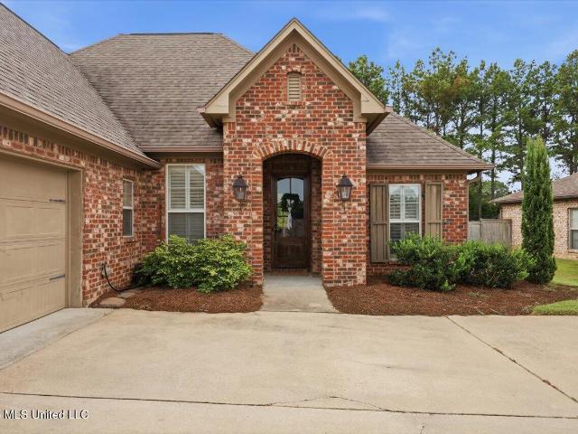 138 Charlton Drive
