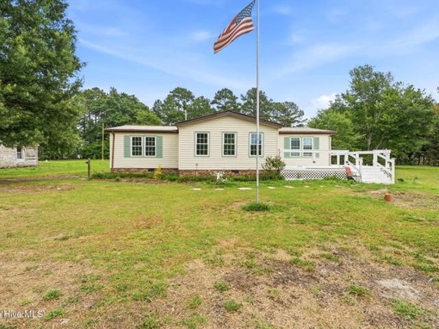 138 Charles St, Hamlet, NC 28345