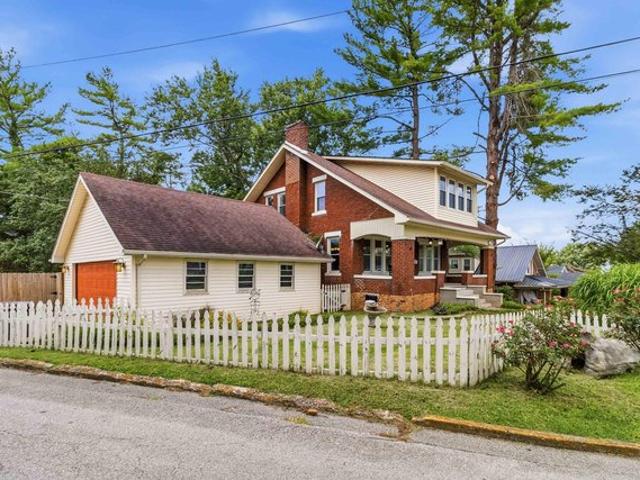 138 Crawford Ave, Somerset, KY 42501