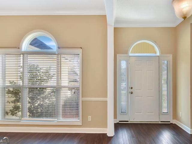 138 Arlington Way