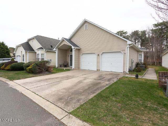 138 Atlantic Hills Boulevard