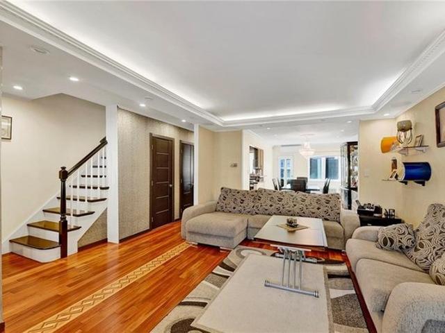 138 Bay 11th St, Brooklyn, NY 11228