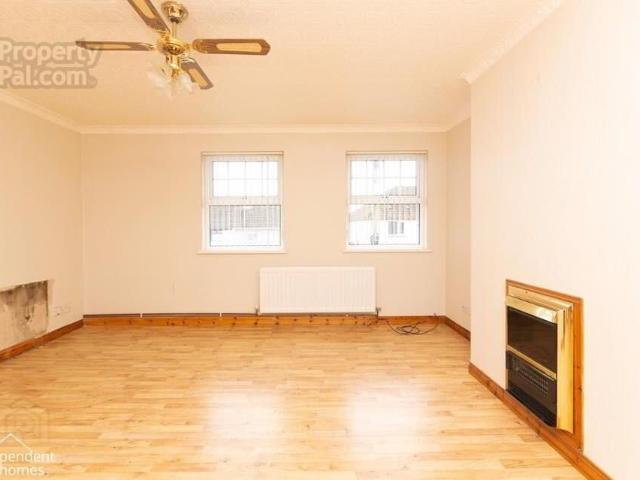 138 Ballycraigy Ring, Larne, BT40 2EX
