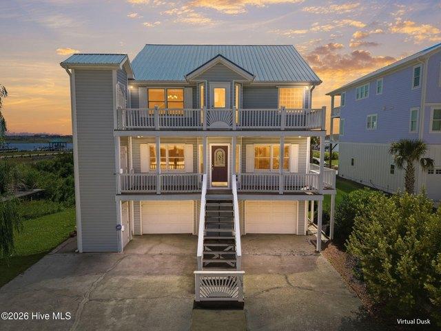 138 Big Hammock Point Rd, Sneads Ferry, NC 28460