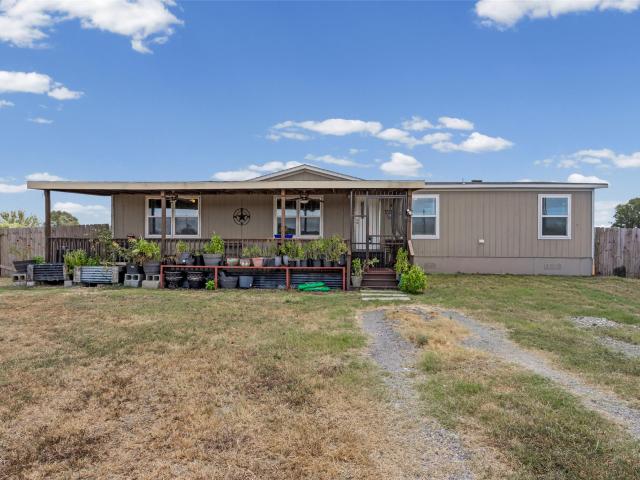 138 Double C Dr