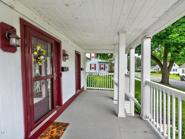 138 Davis Avenue