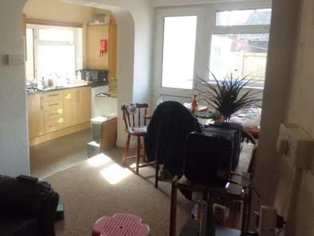 138 Dawlish Road, Stirchley, B29 7AR, United Kingdom | 6 bed house for rent #133646695 | Rentberry