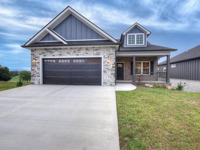 138 Dry Kiln Ct, Gray, TN 37615