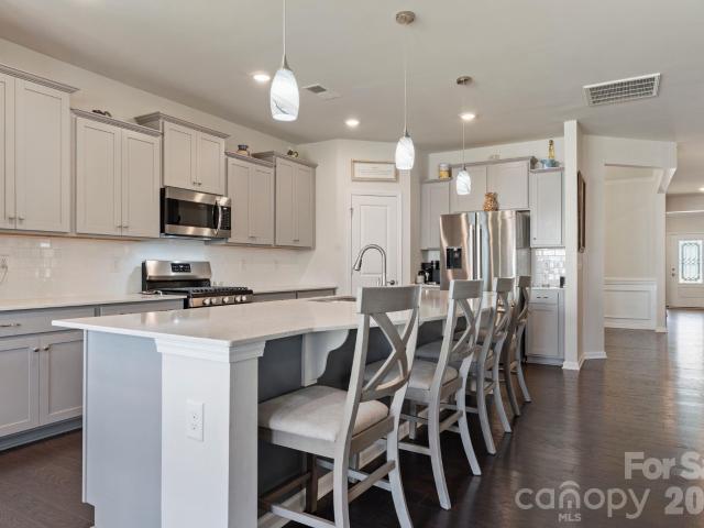 138 Dubois Dr, Mooresville, NC 28115 | MLS #4370 | Compass