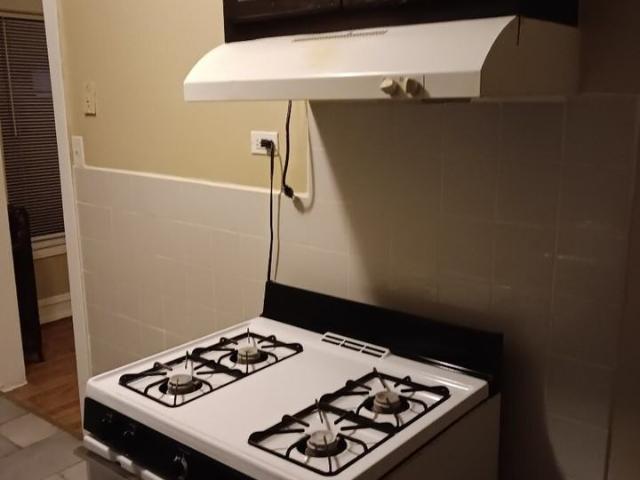 138 E. 155th Street 2 Bedroom Apartment for Rent at 138 E 155th St, Harvey, IL 60426