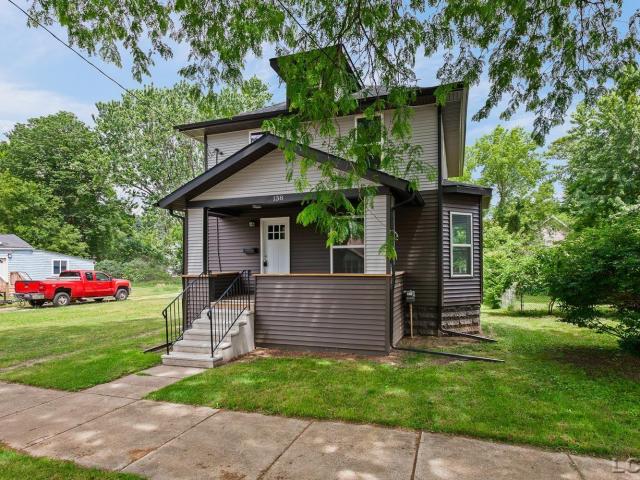 138 E Robinson Street