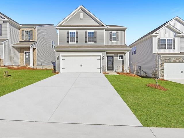 138 Farmwell Dr, Woodruff, SC 29388