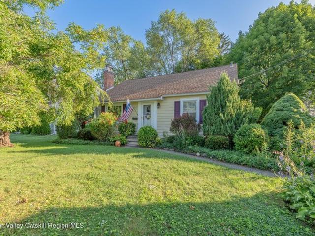 138 Harding Ave, Kingston, NY 12401