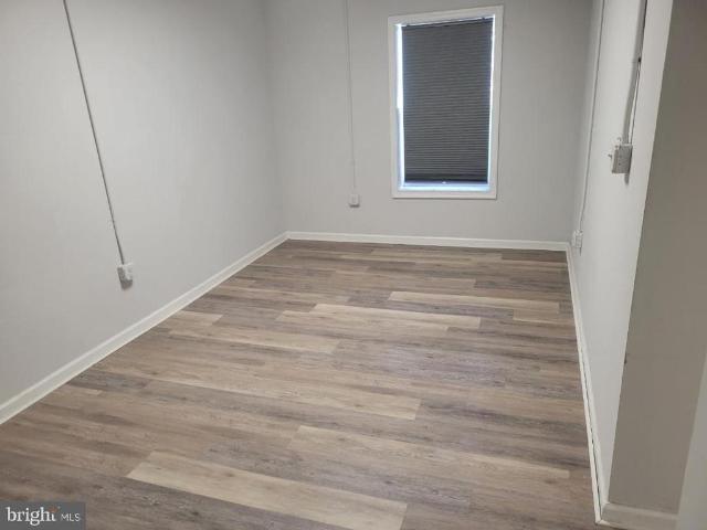 138 Harry Hogan Road # 13