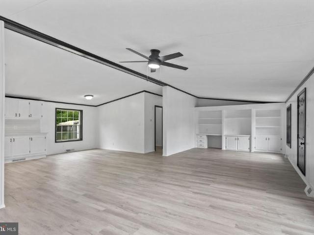 138 Heister Road