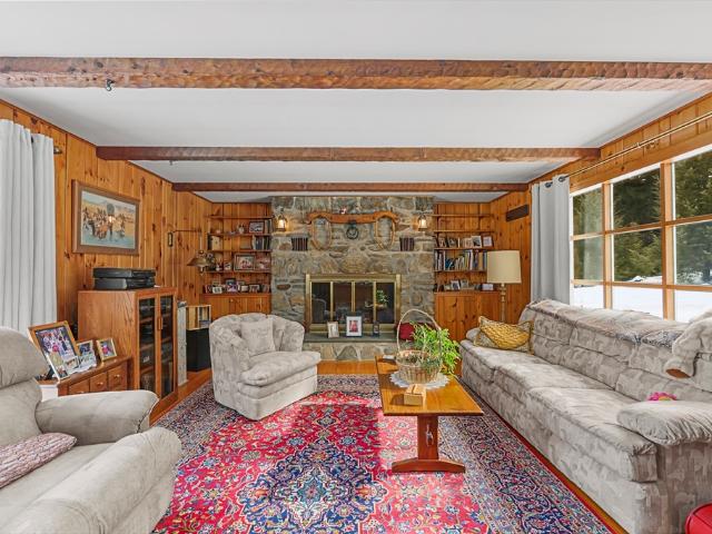 138 Hillsdale Rd