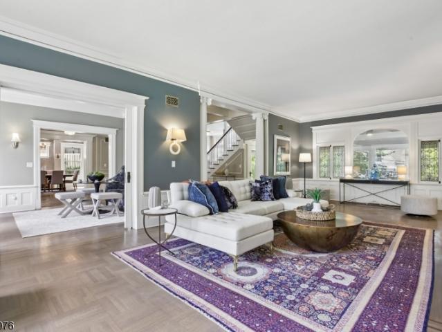 138 Irving Ave