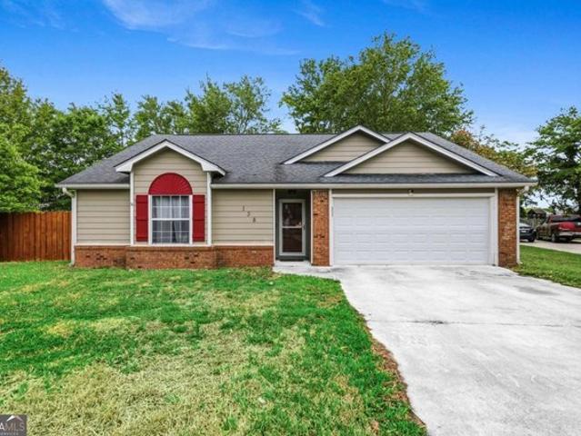 138 Lake Ashley Dr, Kingsland, GA 31548